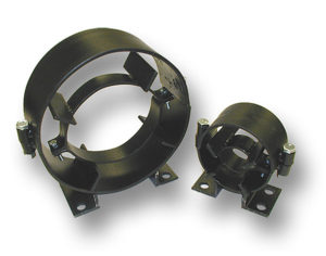 Pipe alignment guides for use with expansion joints